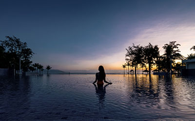 Pizza by the pool at Pool Bar - Accor Plus