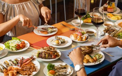 Daily seafood & Vietnamese street food diner buffet at The Square - ALL ...