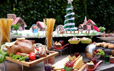 Christmas buffet dinner at sTREATs Restaurant - Accor Plus Vietnam