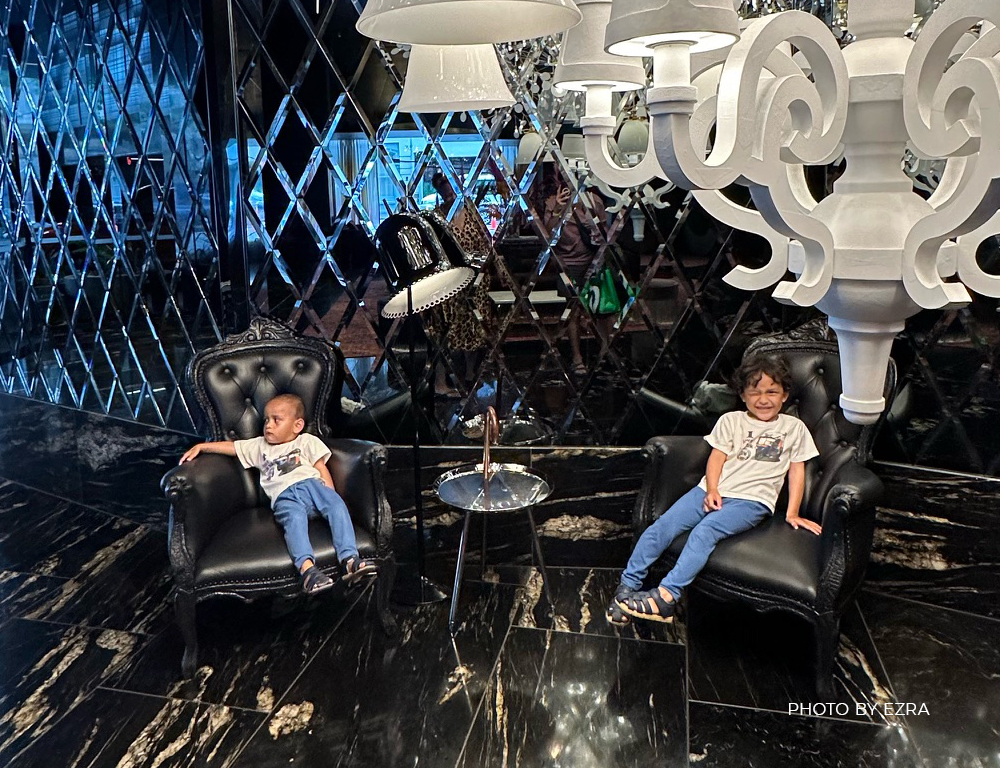 Accor Plus 30th Anniversary Exclusive: luxurious Chocolat Noir cake ...