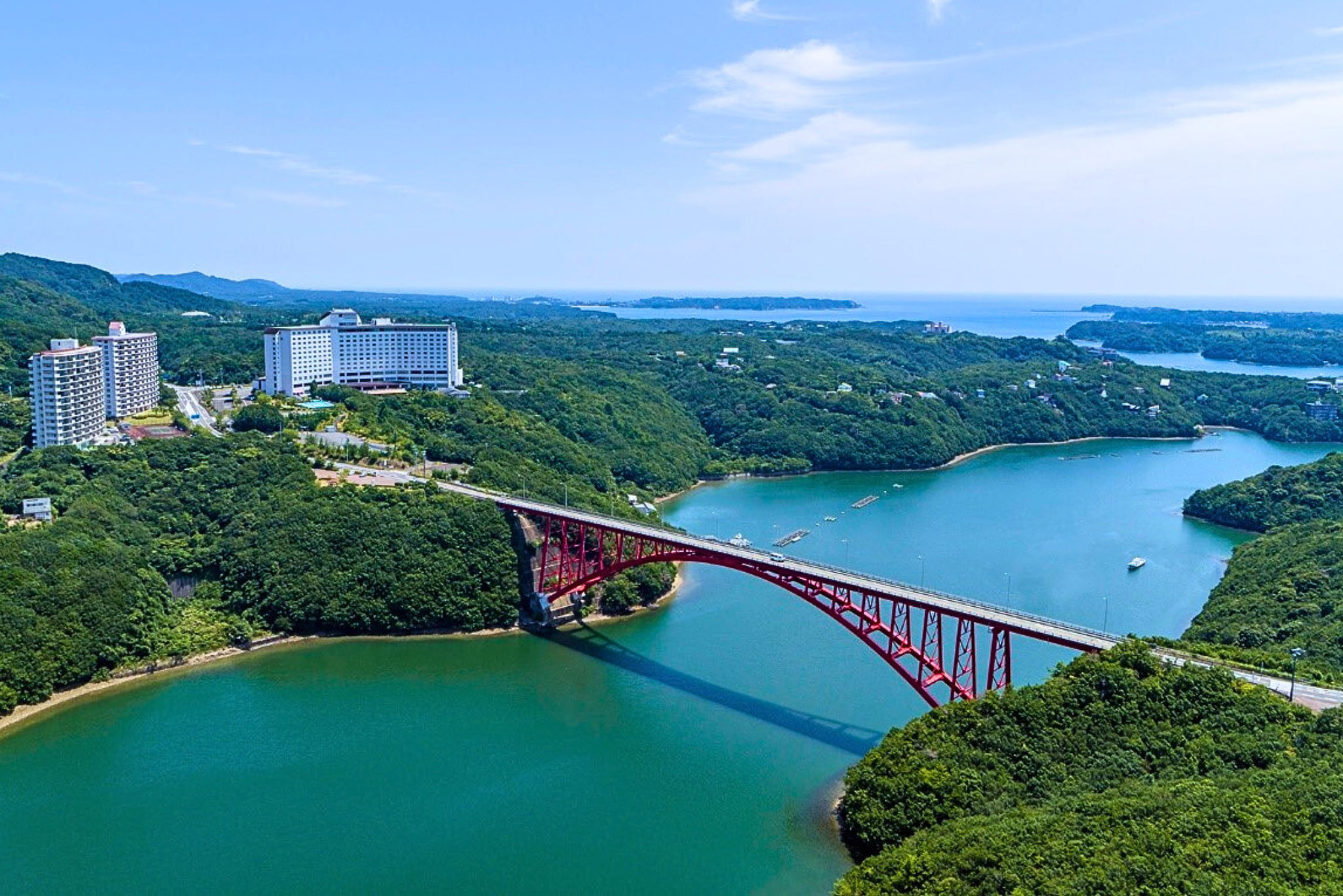 Discover Accor Plus privileges across 30 new hotels