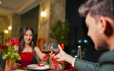 Poolside Valentine’s Day dinner - Accor Plus India