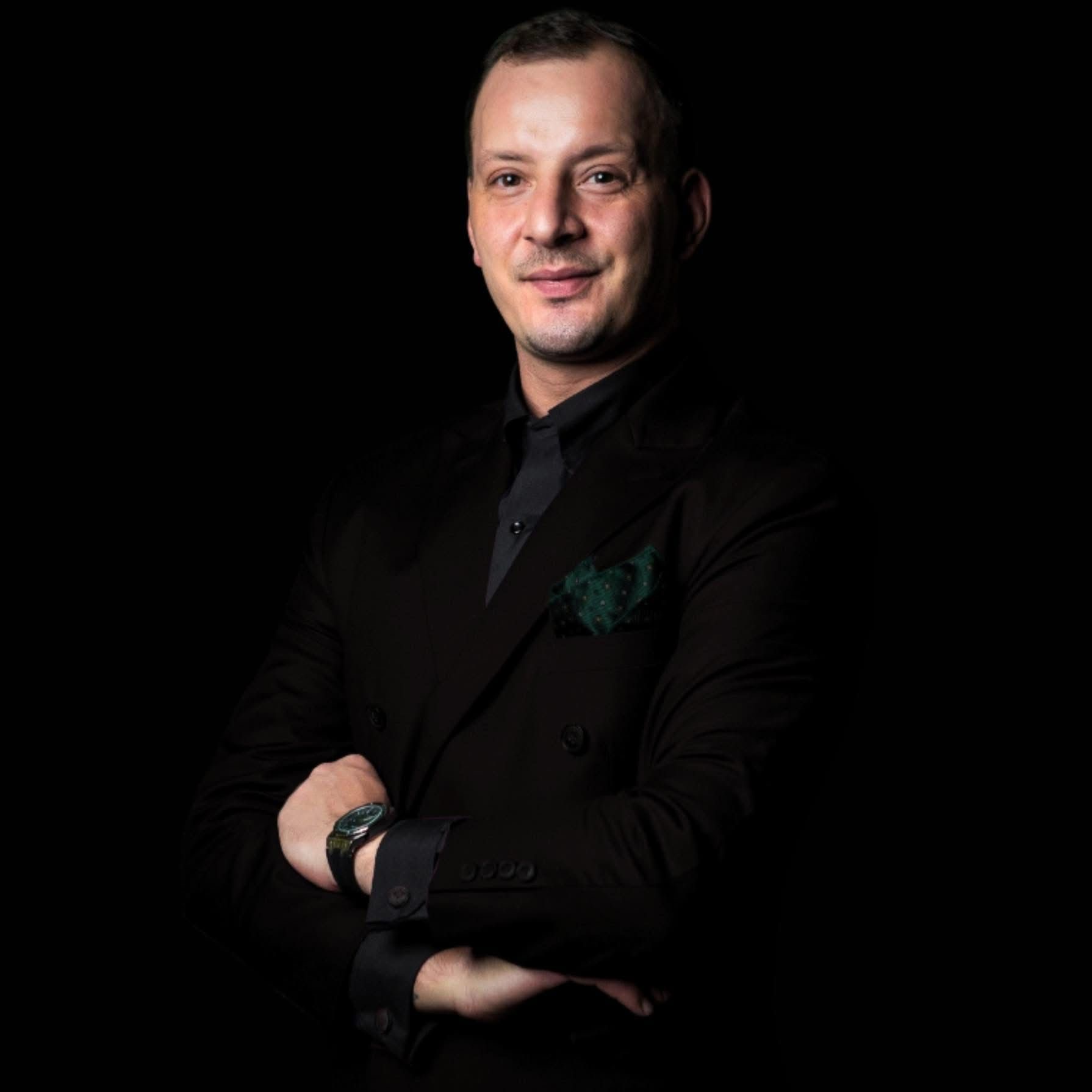 Francesco Moretti - Bar takeover at Akoya | Beach Lounge - Accor Plus ...