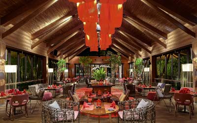 Pullman carnival New Year's Eve unlimited carvings dinner at Mad Cow ...